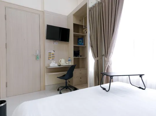 Hotel Cantik Syari - West Jakarta