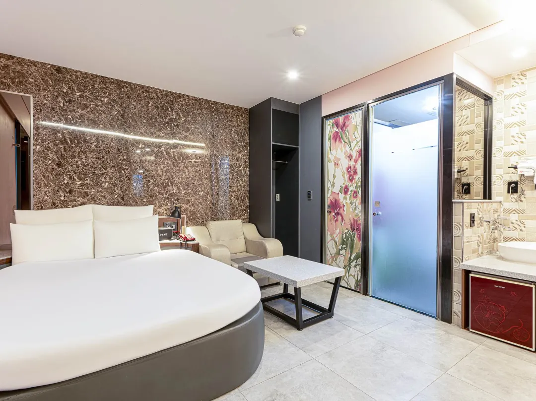 Tomato Hotel - Bucheon-si