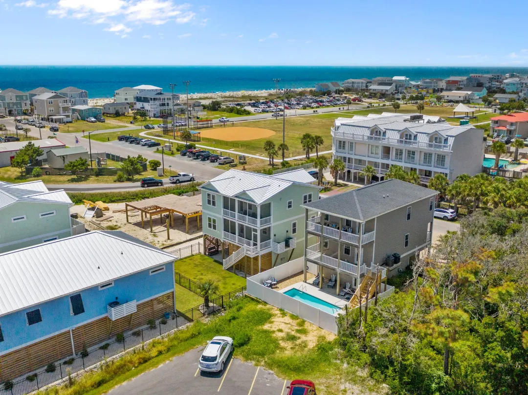 New Private Pool And Scenic Balconies - Gorgeous Coastal Haven - Oak Island, NC