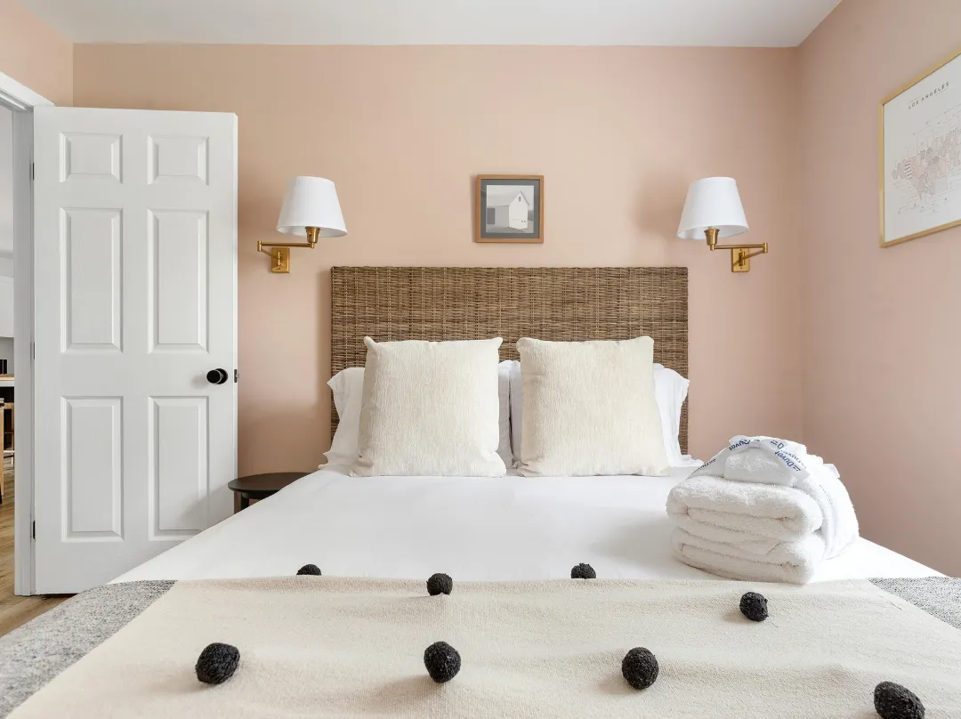 Spacious Living And Access To Resort Amenities - Stylish Coastal Retreat - Charleston, SC