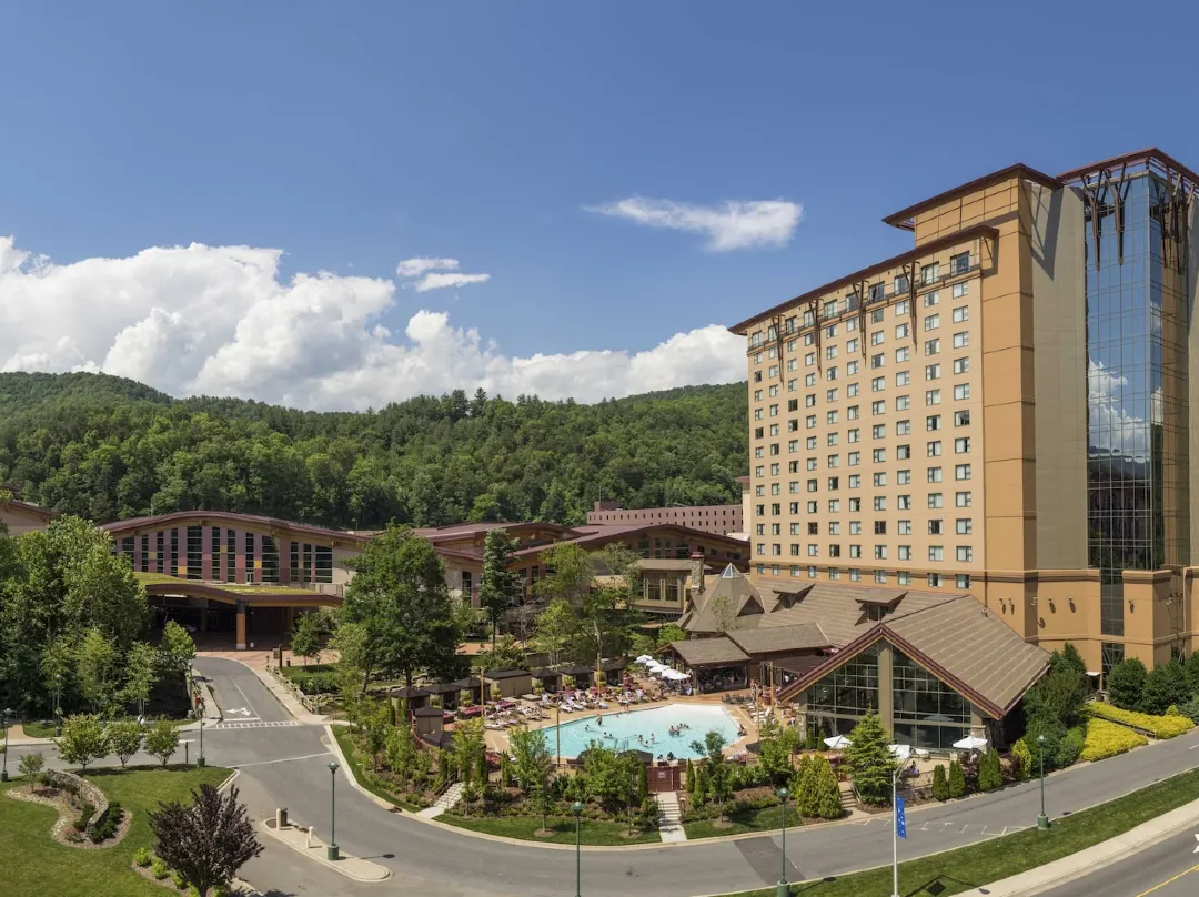 Harrah's Cherokee – A Caesars Rewards Destination - Great Smoky Mountains National Park
