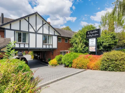 Elizabethan Lodge - Melbourne