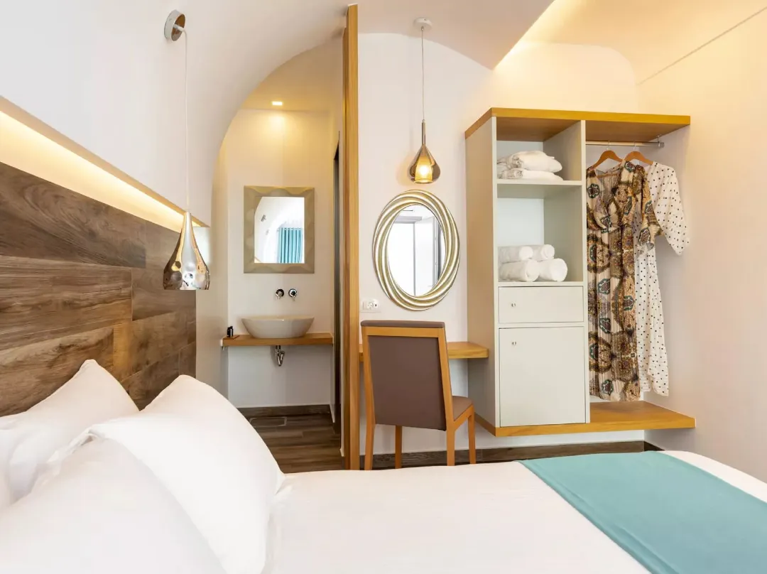 Deluxe Hotel Santorini - Santorin