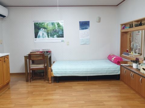 Hakdong Hanok Pension - Gangneung-si