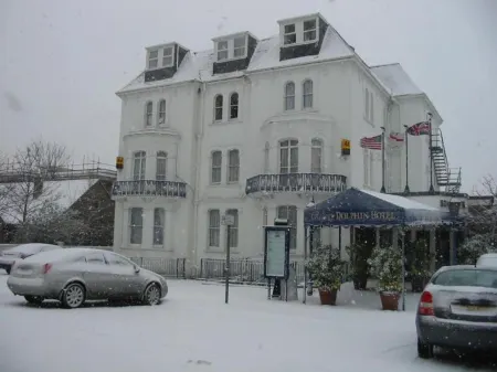 Últimas 40 valoraciones de The Dolphin Hotel escritas por usuarios ...