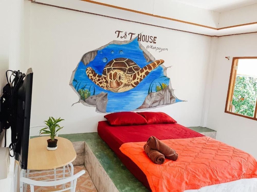 T And T House - Ranong