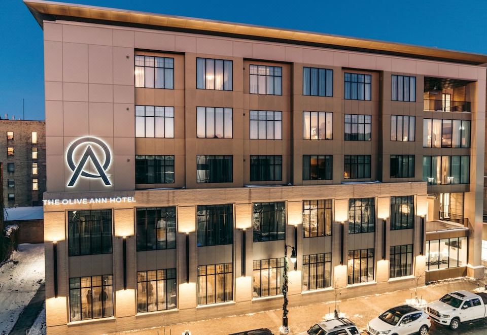 The Olive Ann Hotel, Grand Forks, a Tribute Portfolio Hotel, Grand ...