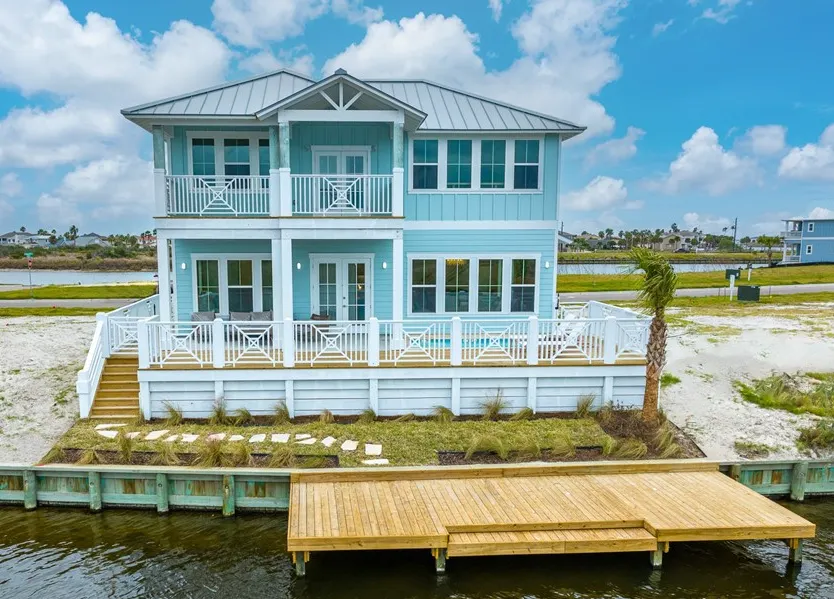 Private Pool, Golf Cart Included, Water Front - Port Aransas, TX