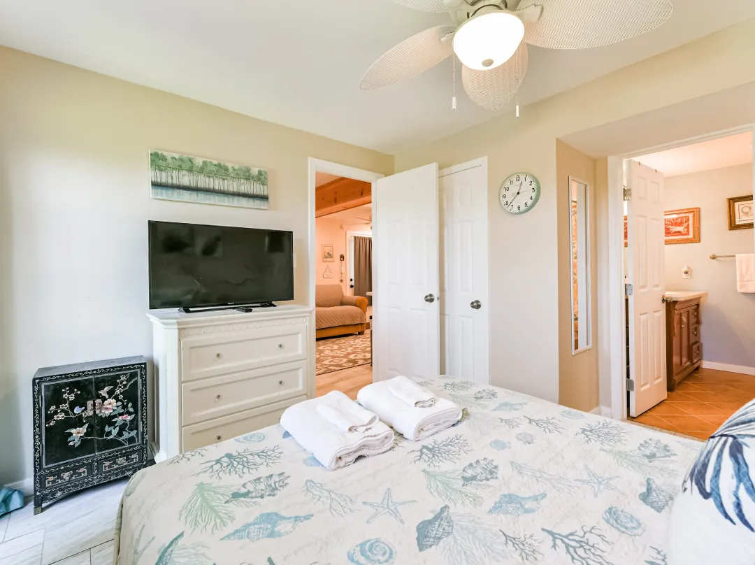 Beautifully Built Beach Waves C - Nearby Beach, Dog Friendly. Book 5 Nts & Get 10% Discount - Jamaica Beach, TX