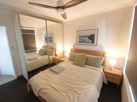 Rocky Beach Retreat - Sleeps 6 - Port Macquarie