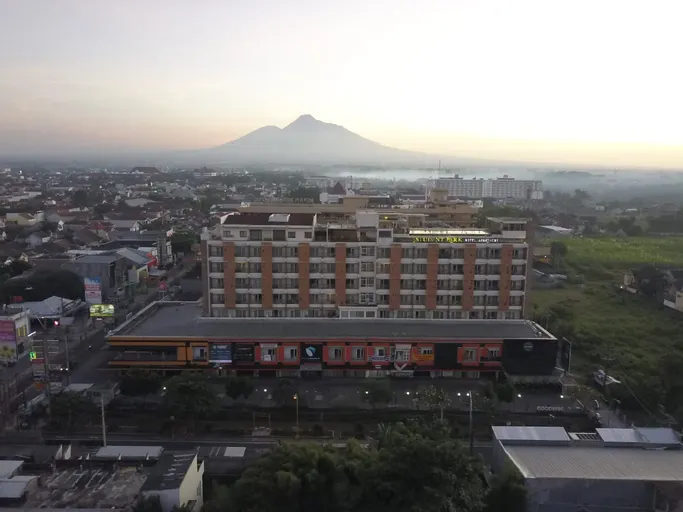 Student Park 732 By We Stay - Yogyakarta