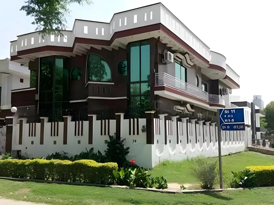 Executive Galaxy Guest House - Islamabad