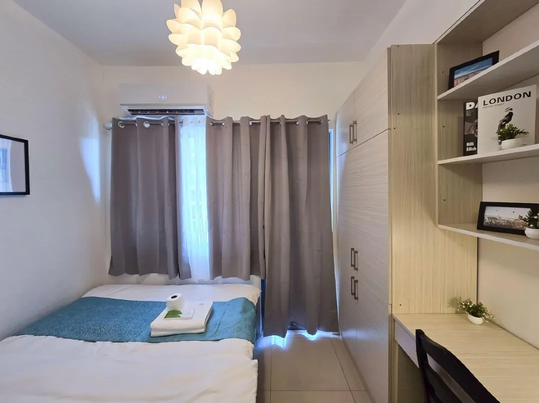 1br Unit Condotel W Balcony Fame Residences -Fm43 - Makati