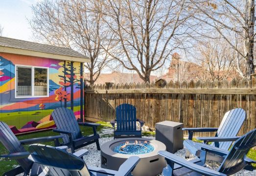 ARCADE - FIRE PIT - HOT TUB - BACKYARD GAMES - OLDE TOWN HISTORIC ...