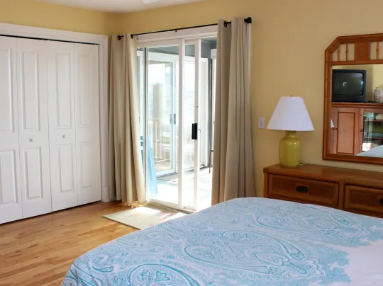 Expansive Ocean Views And Screened In Porch - Charming Beach Escape - Edisto Beach, SC