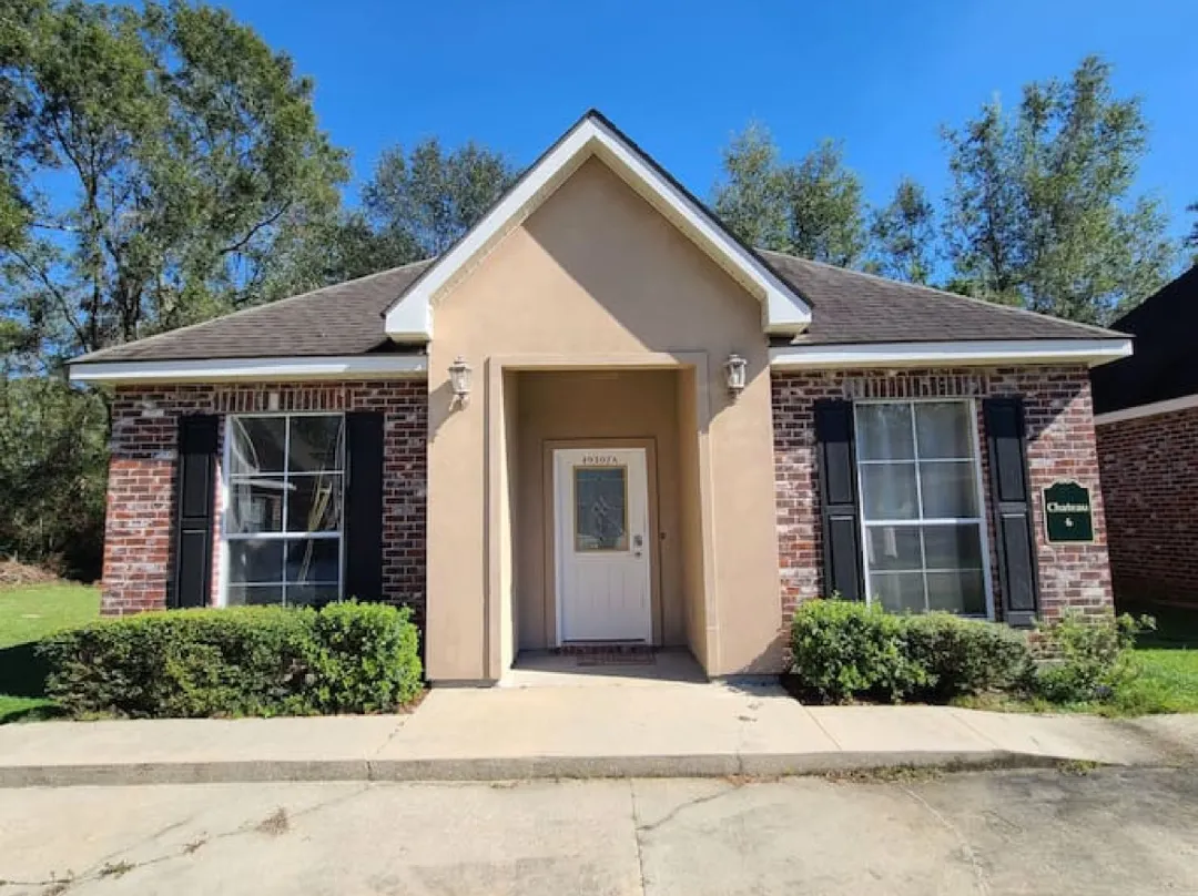 Tranquil Haven - Wifi, No Parties, No Grass Parking - Hammond, LA