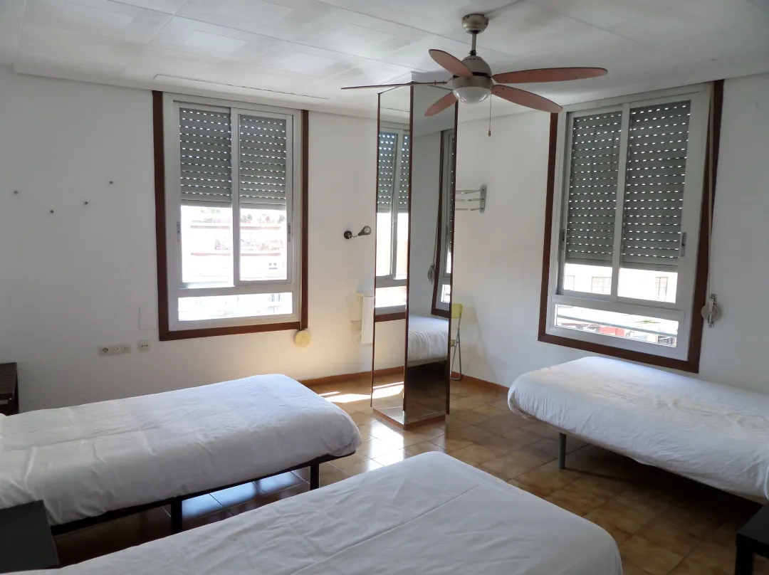 Russafa Youth Hostal - Valencia