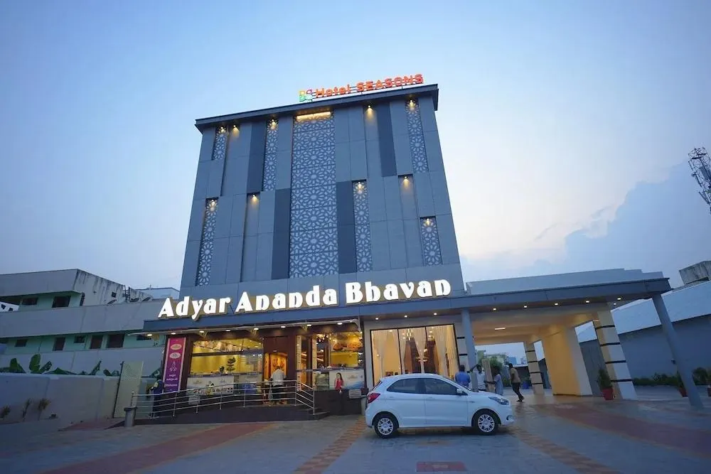 Hotel Seasons - Tiruvannamalai