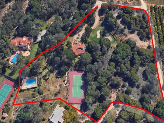 Fantastic Outdoor Area, Private Pool, Tennis Court & Golf Practice Facility - Almancil