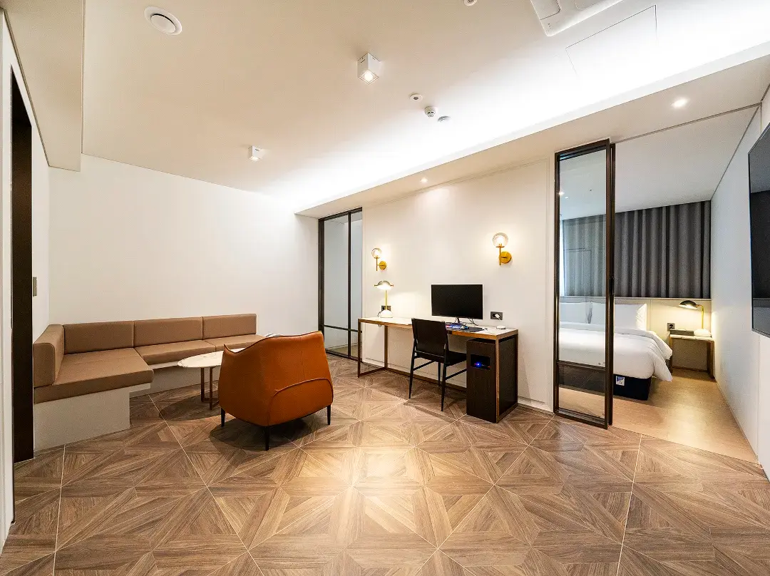 Kimpo Amuse Hotel - Gimpo