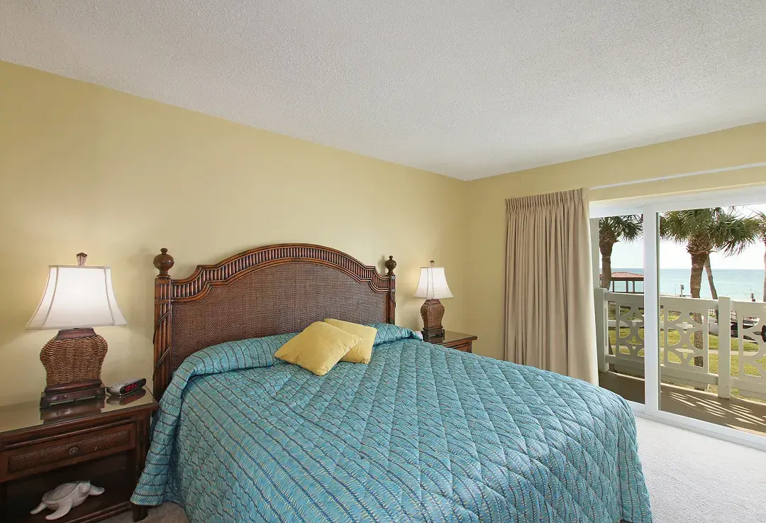 Two Pools And Stunning Water Views - Gorgeous Coastal Retreat - Fort Walton Beach, FL