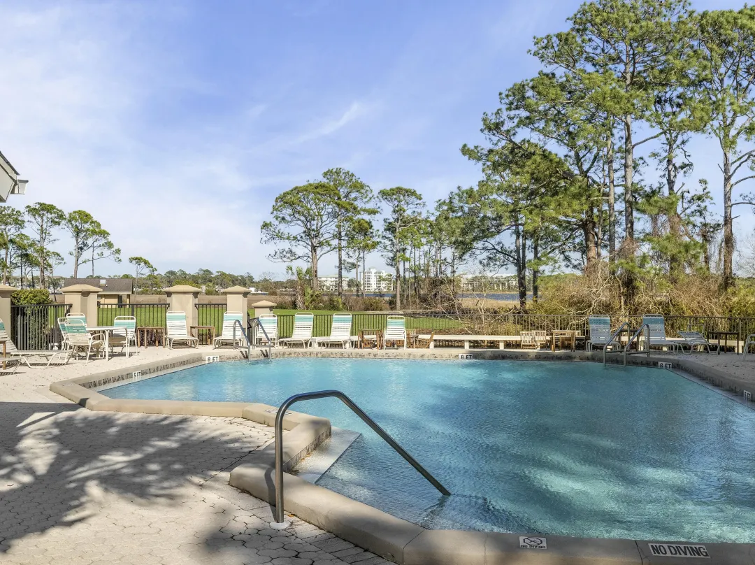 Scenic Lake Views And Included Golf Cart - Charming Haven - Miramar Beach, FL