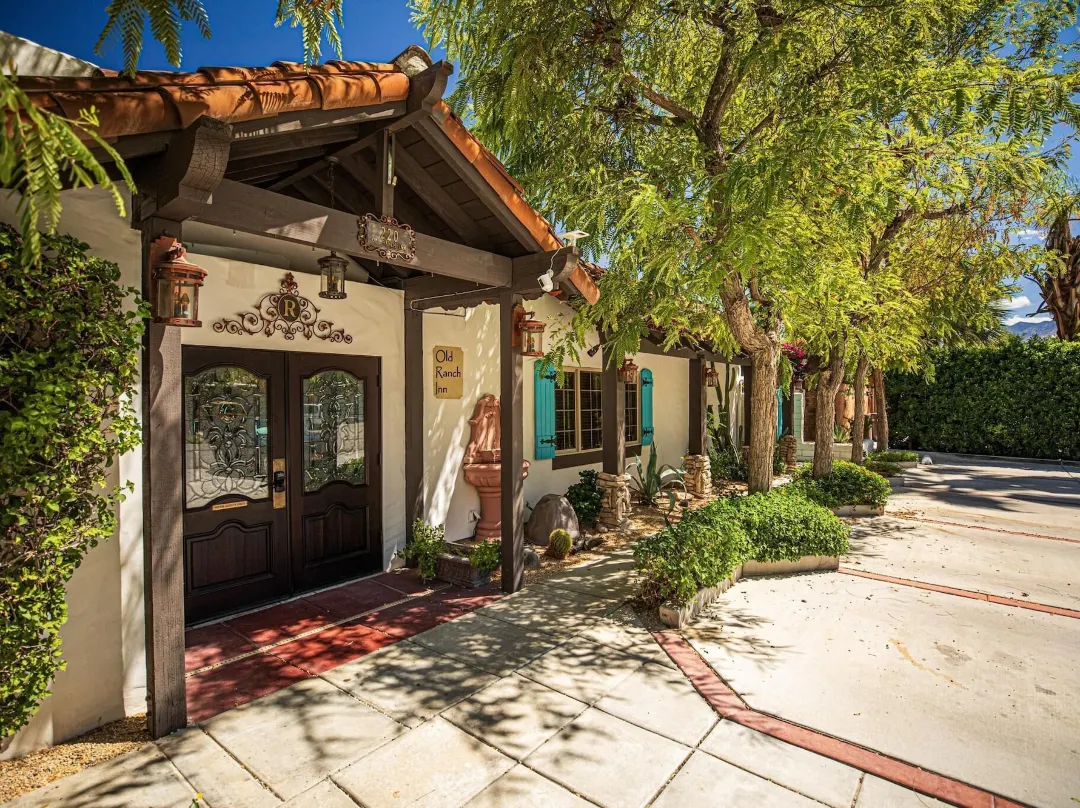 Old Ranch Inn - Adults Only 21 & Up - Palm Springs, CA