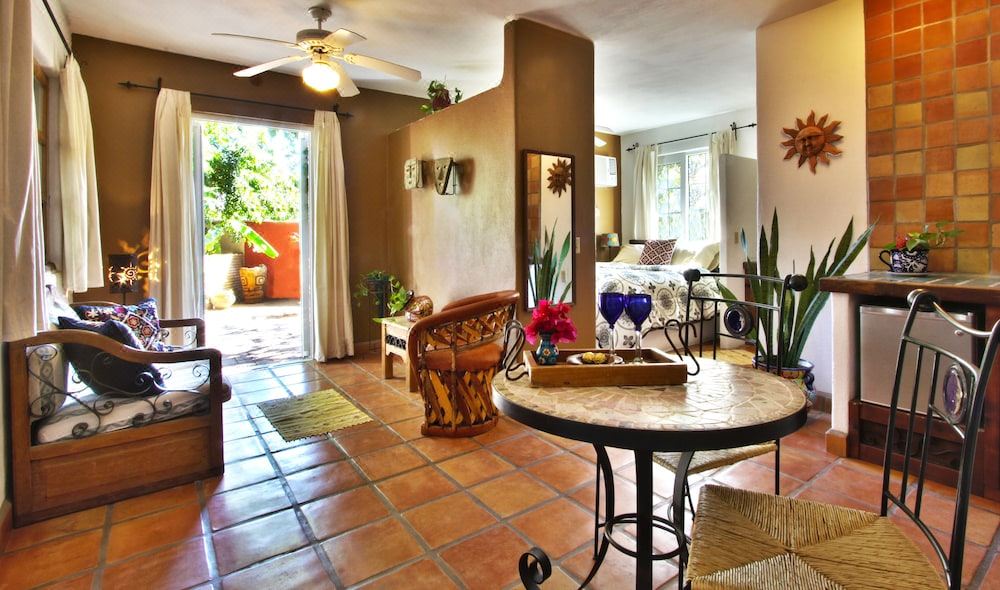 The Bungalows Hotel - Cabo San Lucas