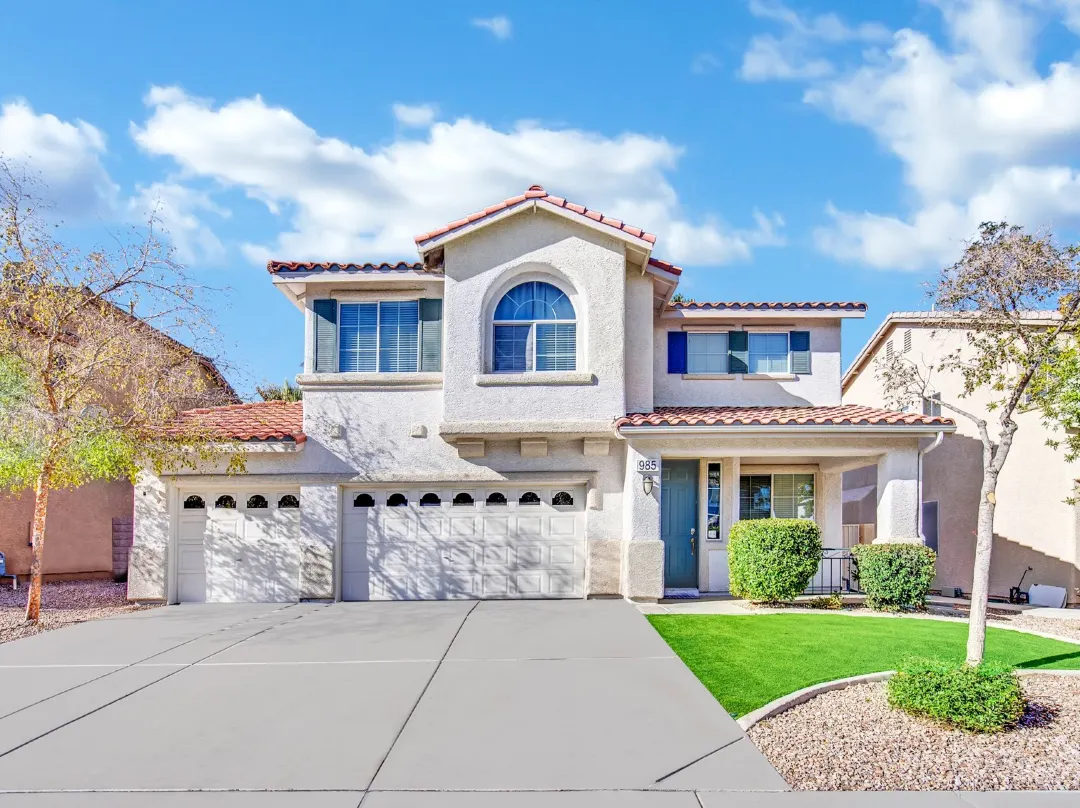 Private Spa, Pool And Movie Room - Stunning Elegant Haven - Boulder City, NV