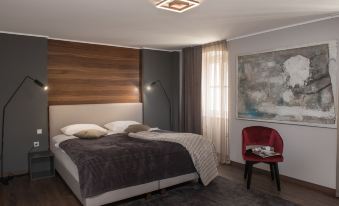 Boutique Rooms Mirabilis : Tarifs & Avis 2026 | Trip.com