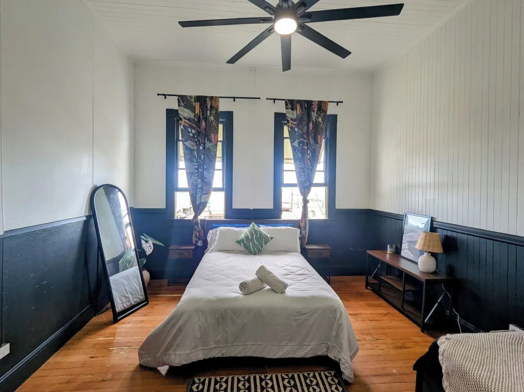Howzit Hostels Hawaii - Hilo, HI