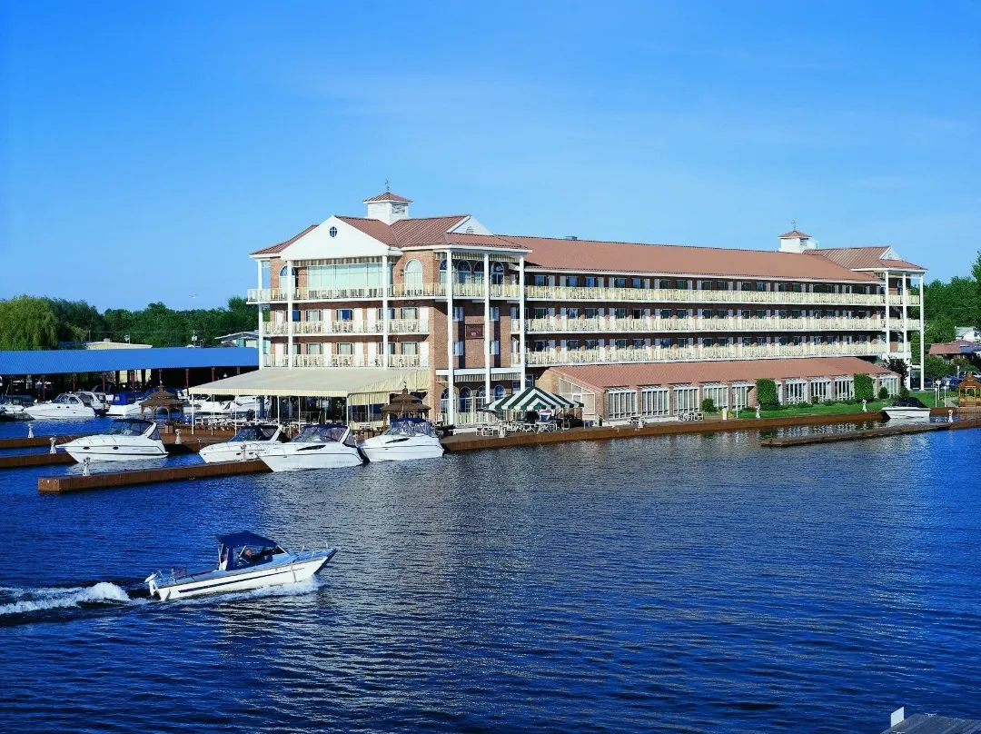 Riveredge Resort Hotel - State of New York