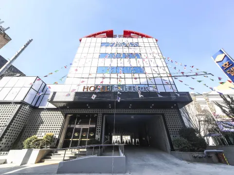 Gwangju Hanam Hotel The Terrace - 우산동