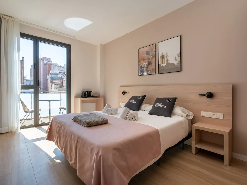Limehome Barcelona Carrer De Besalú 82 - Barcelona