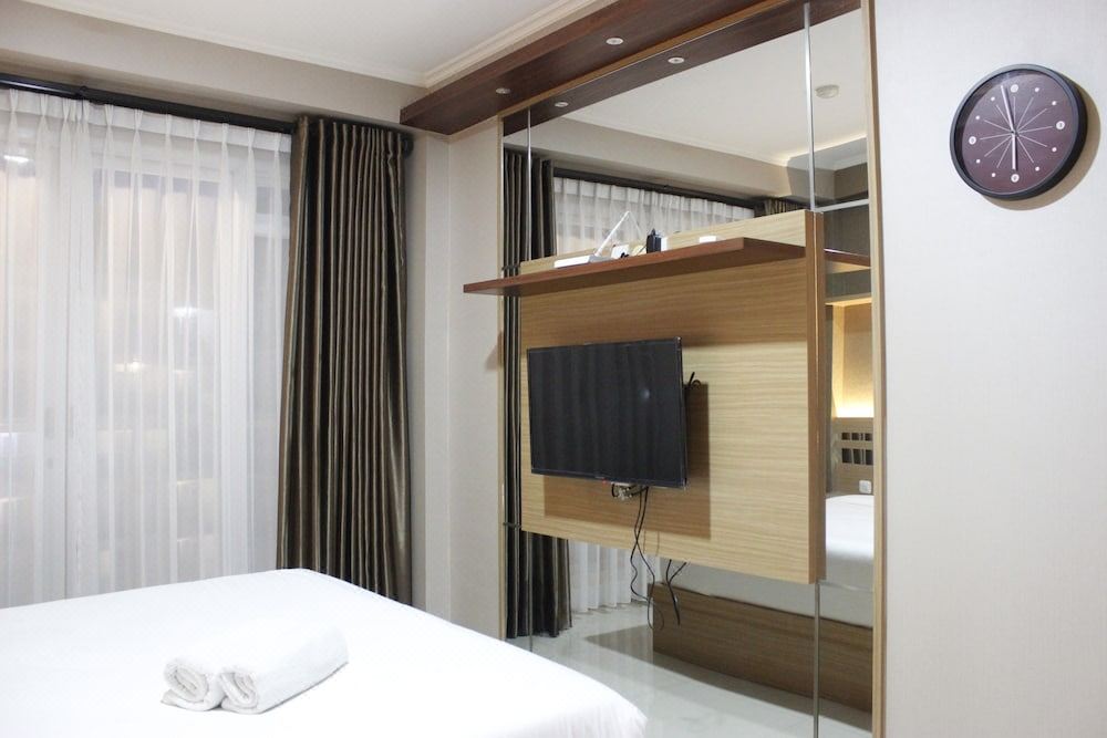 Homey Studio Room Gateway Pasteur Apartment - Cimahi