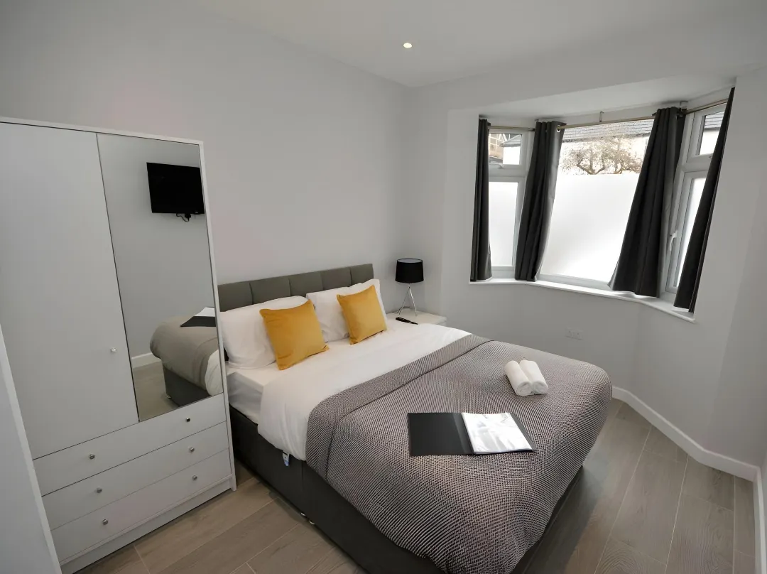 Walton Suites - Watford