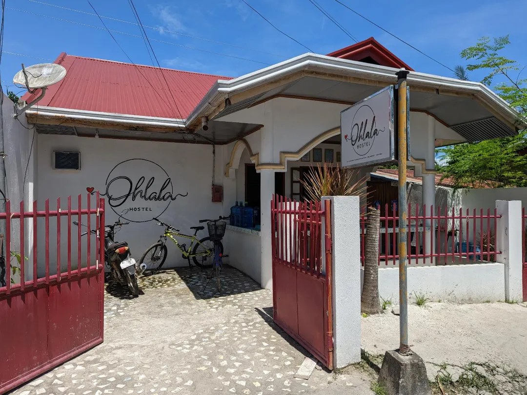 Ohlala Hostel - Moalboal