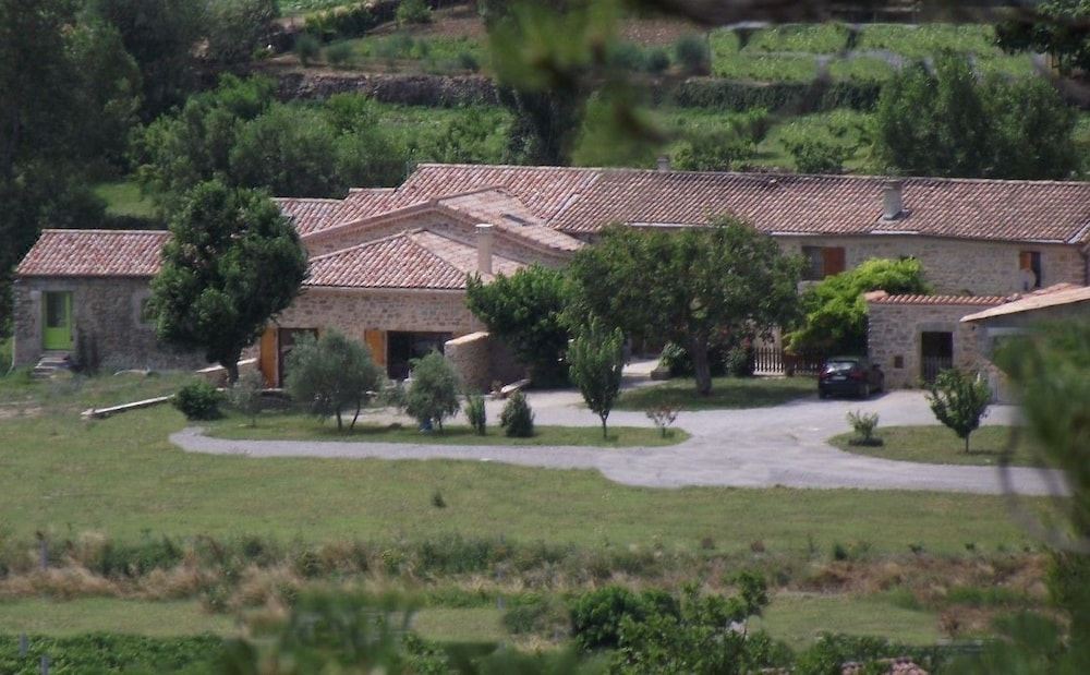 Le Mas Du Moulin - Gîtes Et Chambres D'hôtes - Ardèche