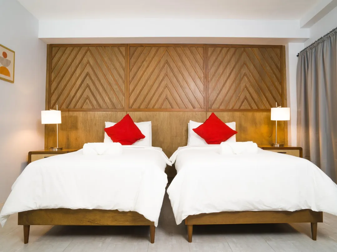 Hotel Lucca - Legazpi City