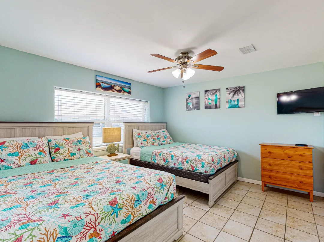 Shared Pool, Walk Path To Beach, Golf Cart Access - Aransas Pass, TX