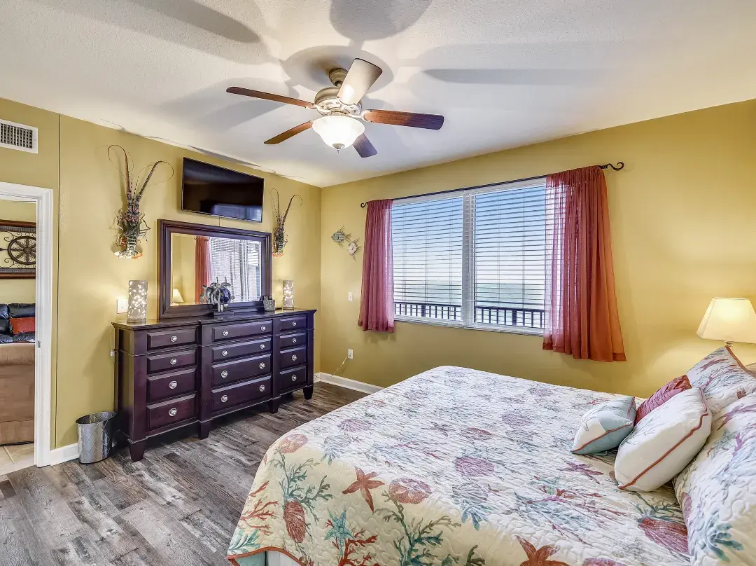 Stunning Gulf View With Private Beach Access - Elegant Oasis - Panama City Beach, FL