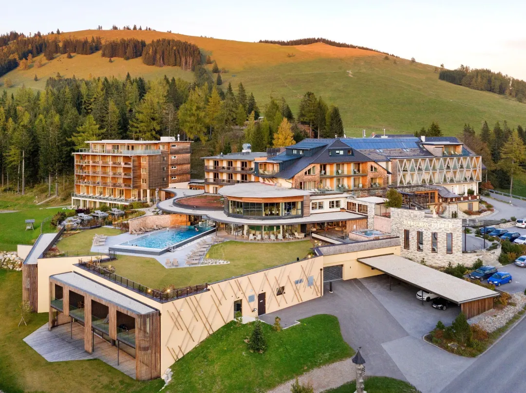 Almwellness Hotel Pierer - Teichalm