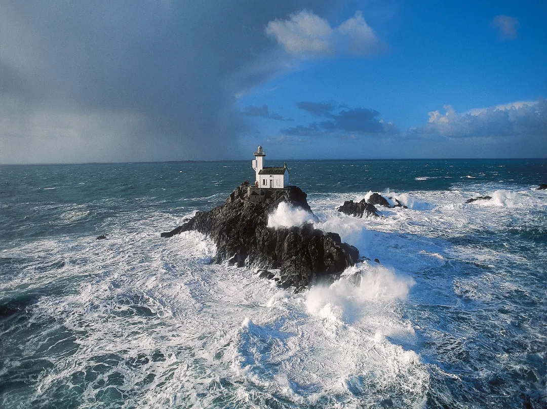 Stay Near Pointe Du Raz & Beach - Plogoff