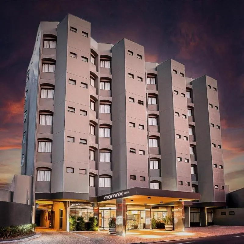 Momax Hotel - Marília