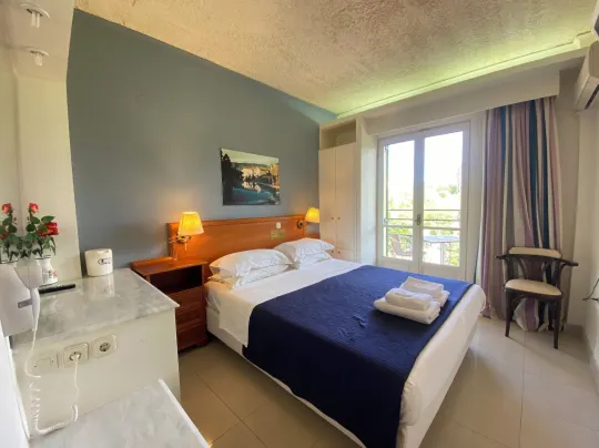 Sunrise Inn - Kefalonia