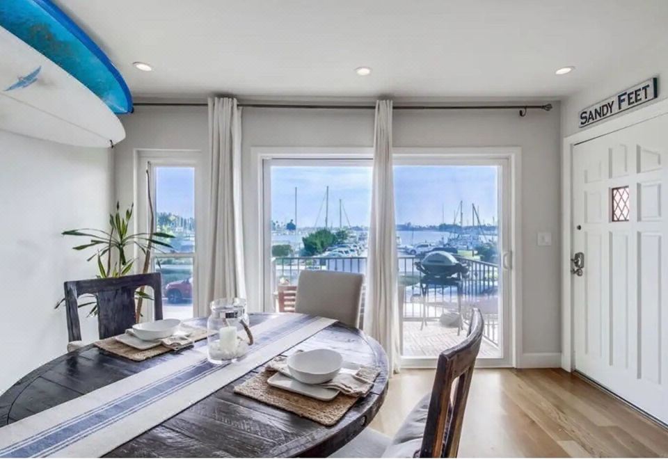 Bay View- Walk to Coronado Beach/Del- 1King Bed 1 Queen Pullout ...