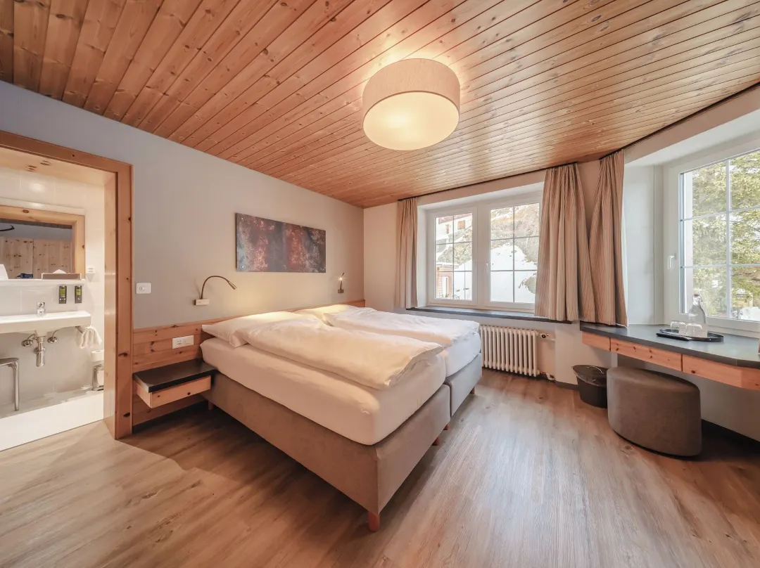 Hotel Quellenhof - Self Check-in & Adults Only - Arosa