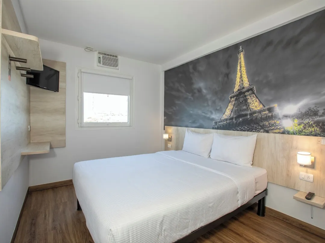 Hotel Hi Tecnológico Garza Sada - Nuevo Leon