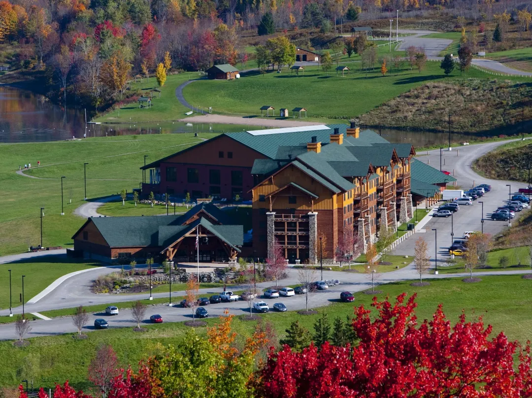Hope Lake Lodge & Indoor Waterpark - Finger Lakes, NY