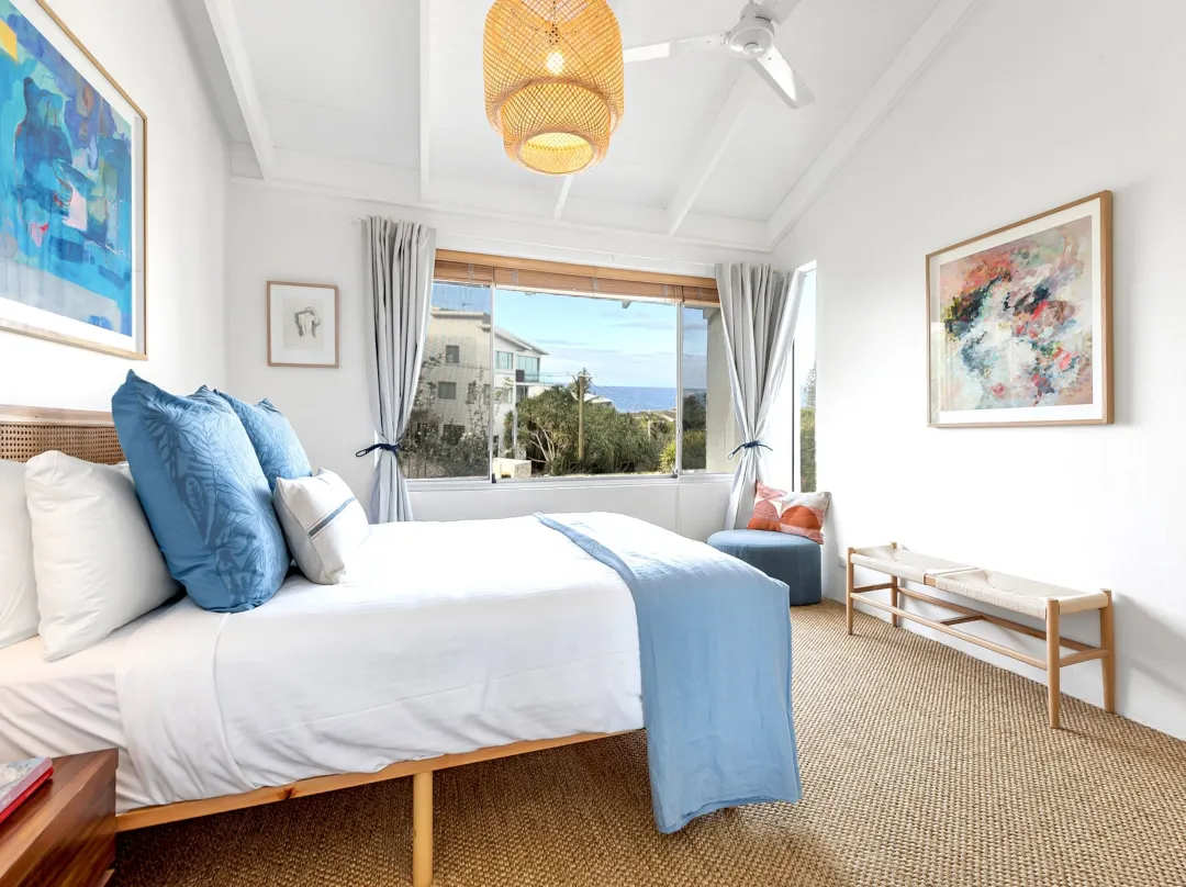 2-bed Coastal Haven With Pool By Sunshine Beach - Noosa Heads